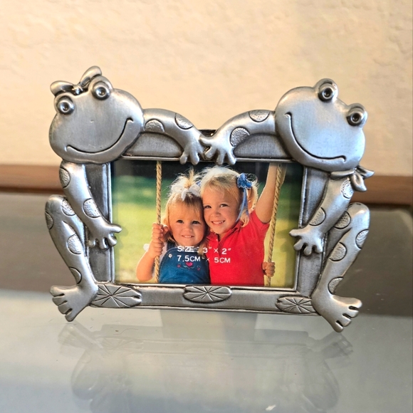 Accents | New Pewter Frog Frame | Poshmark